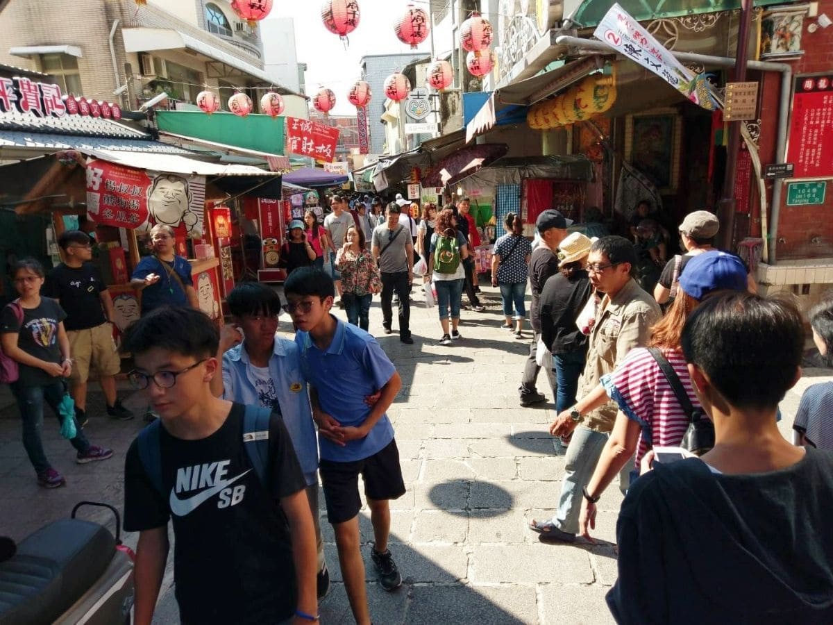 Tainan One-day Tour: Anping Fort & Sicao Green Tunnel & Blueprint ...
