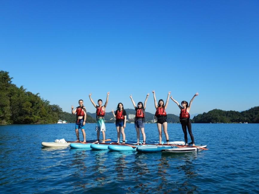 Nantou Sun Moon Lake｜ Stand Up Paddle SUP ・Canoe Experience - KKday