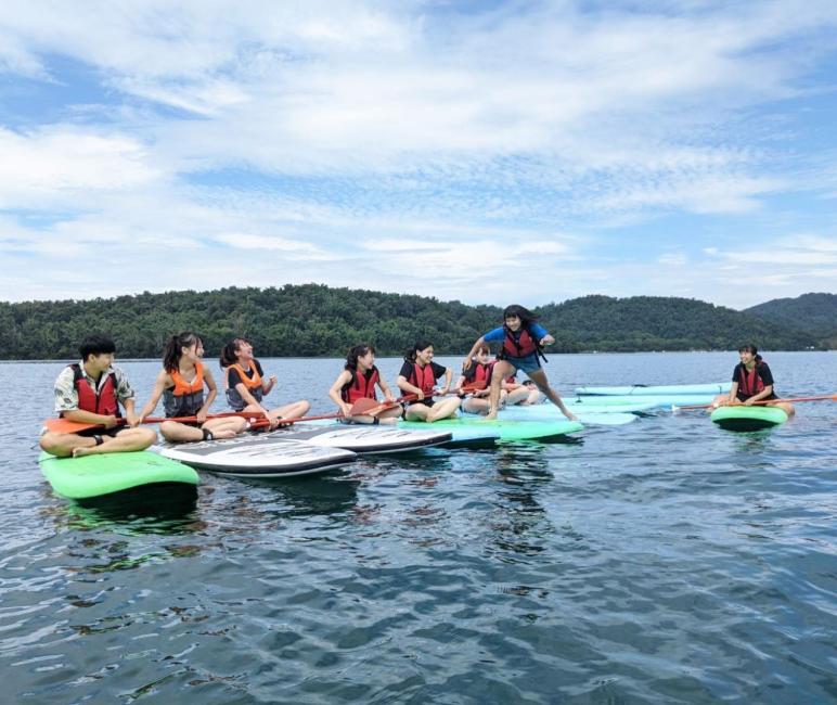 Nantou Sun Moon Lake｜ Stand Up Paddle SUP ・Canoe Experience - KKday