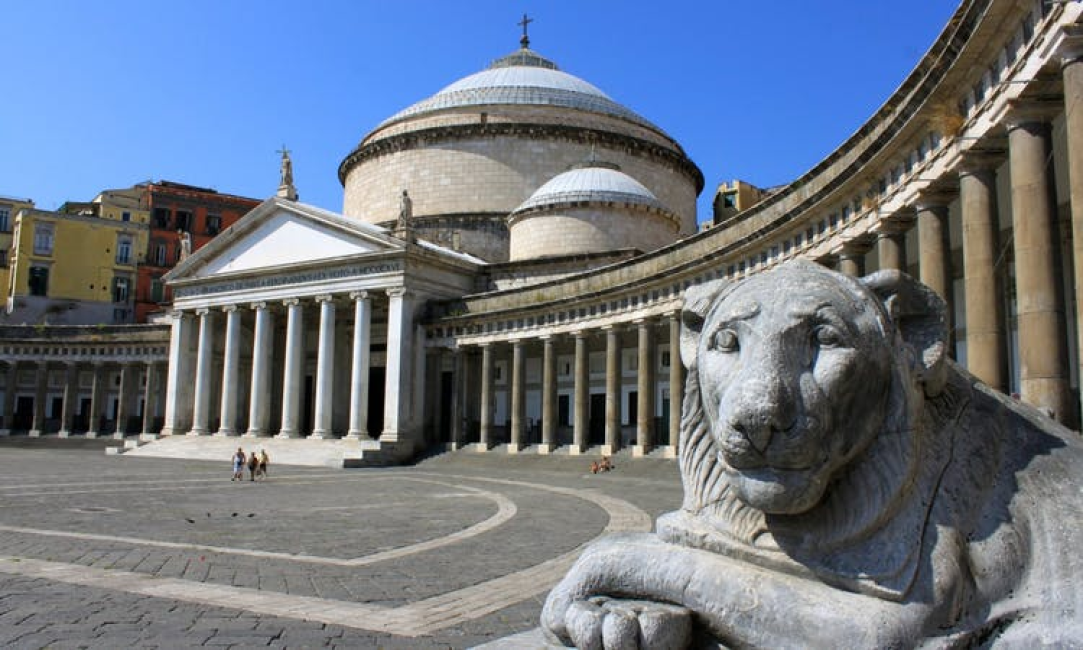 Naples historic center private walking tour - KKday
