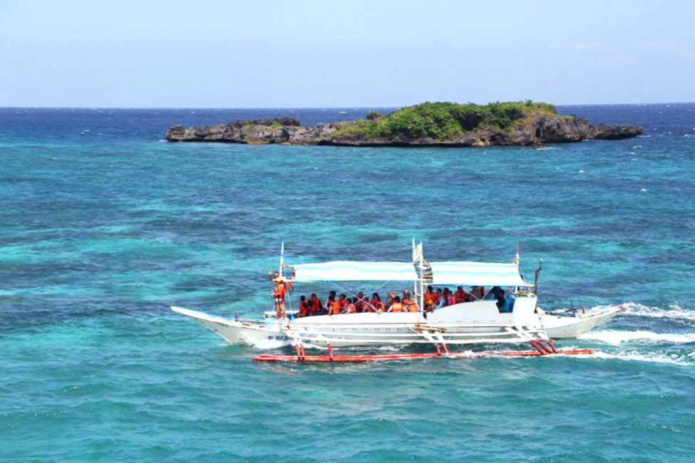 Boracay Half-Day Island Hopping Tour With BBQ Lunch, Mermaid Tail and ...