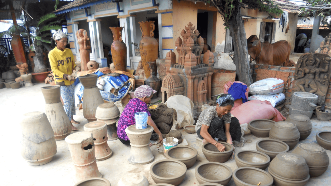 Private Half Day Ninh Thuan Tour: Po Klong Garai, Ba Moi Vineyard, Bau ...