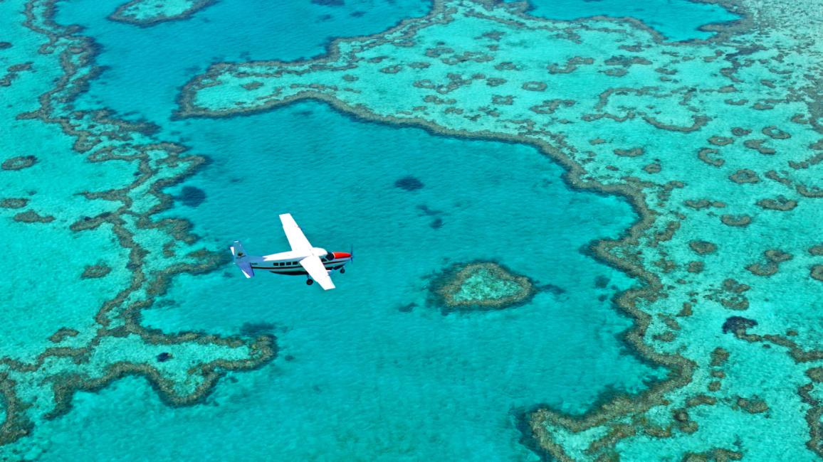Great Barrier Reef & Whitsunday Islands Scenic Flight | Australia - KKday