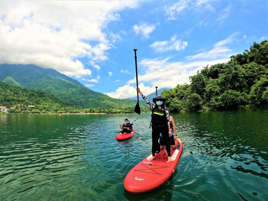 Hualien | Liyu Lake SUP Stand Up Paddle Experience | Ocean SUP - KKday