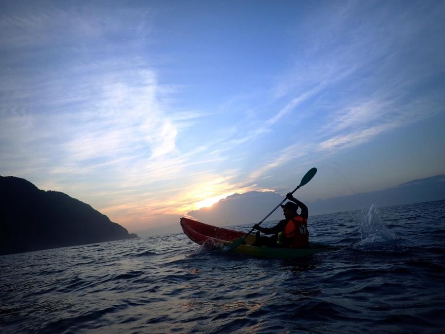 Dongao, Yilan｜Half-day canoe experience & power boat return｜Wuyanjiao ...