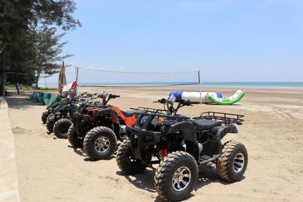 2D1N Roxy Sematan Canopy & Villa Sarawak Staycation with Breakfast - KKday