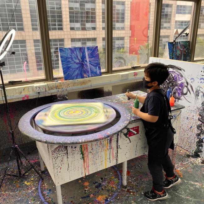 Spin Art with Spin Paint House | Singapore - KKday