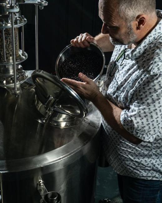 1-Hour Tanglin Gin Distillery Tour + Tasting | Singapore - KKday