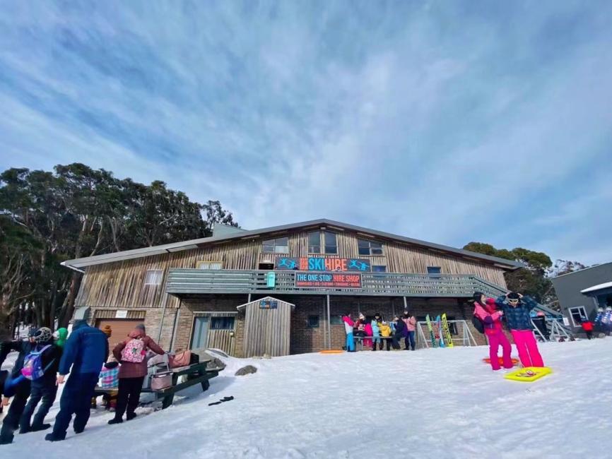 Mt Baw Baw or Mt Buller One Day Tour from Melbourne | Private transfer ...