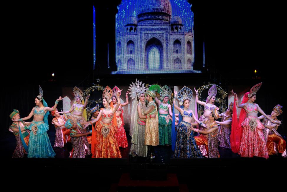 Siam Dragon Cabaret Show | Chiang Mai - KKday