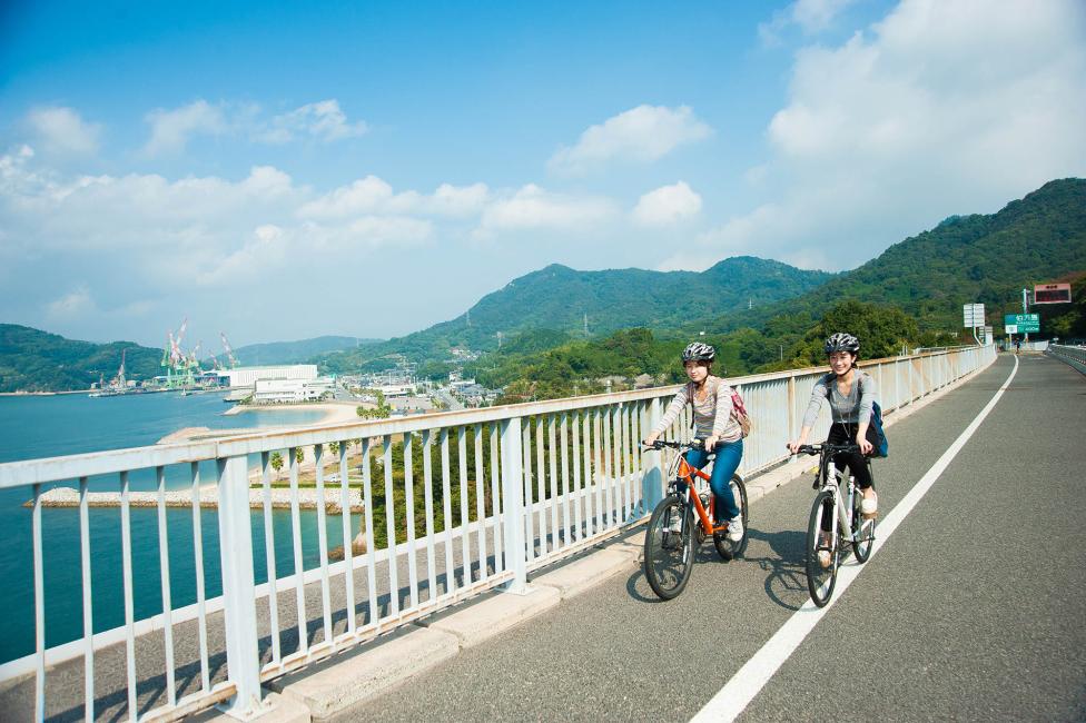 【Private Tour】Shimanamikaido 1-day Cycling tour (Departure from ...