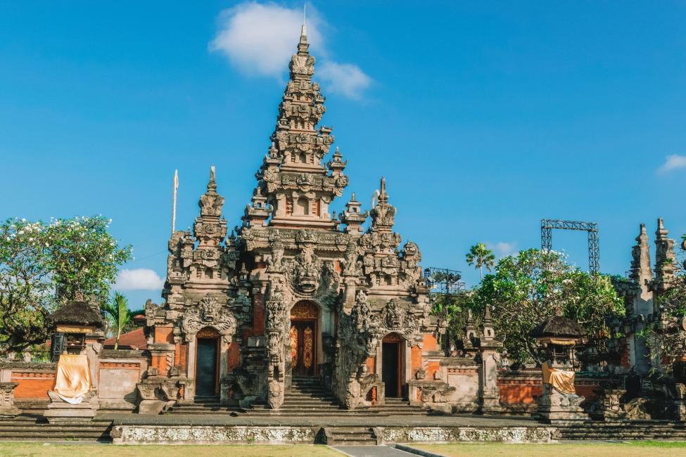 Denpasar Bali City Tour: Museums & Traditional Markets – Full Day - KKday