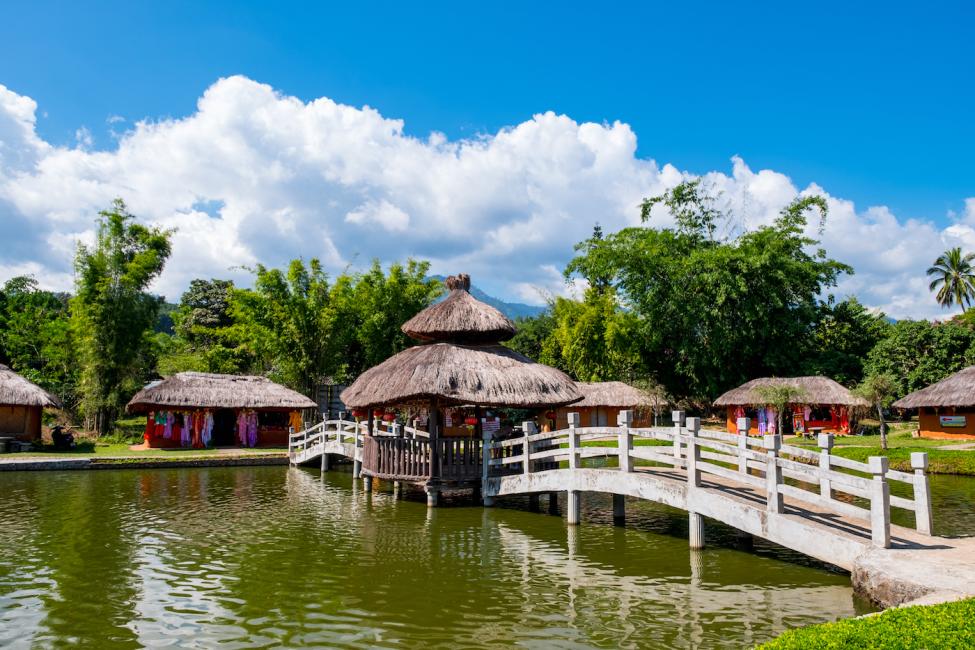 PAI FULL DAY TRIP From Chiang Mai | Highlight: Santichon Village, Pai ...