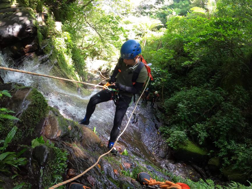 Xizhi, New Taipei｜Absolutely beautiful cliff canyoning experience in ...