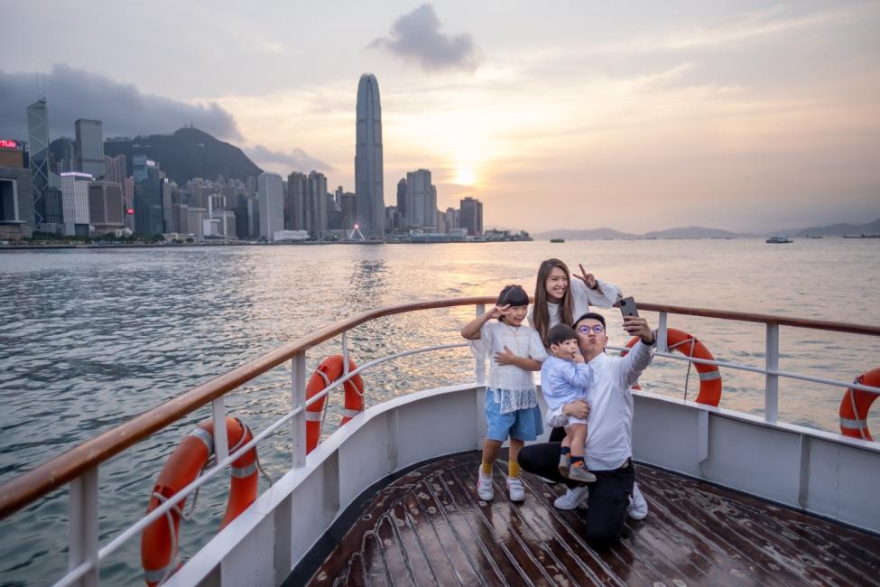 [Family-Friendly Place] Tsim Sha Tsui Star Ferry - Little Sailor ...