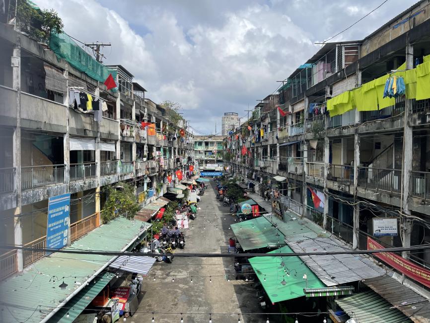 Iconic Saigon Daytime History & Sightseeing By Car - KKday