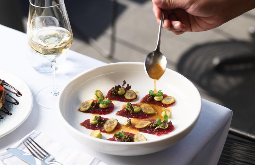 Dining at Harbourfront Seafood Restaurant | Sydney - KKday