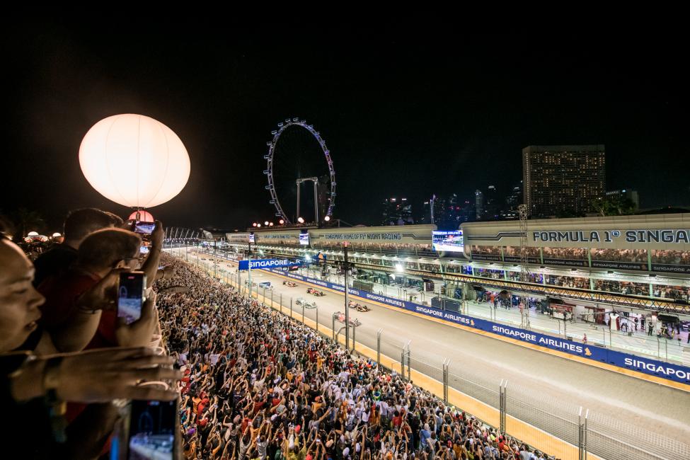 Formula 1 Singapore Airlines Singapore Grand Prix 2023 VIP Luxury ...