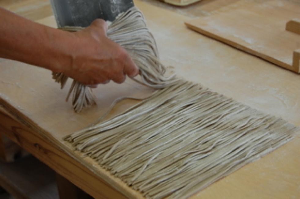 Even small children can enjoy it! Soba-making experience (Saga, Saga ...