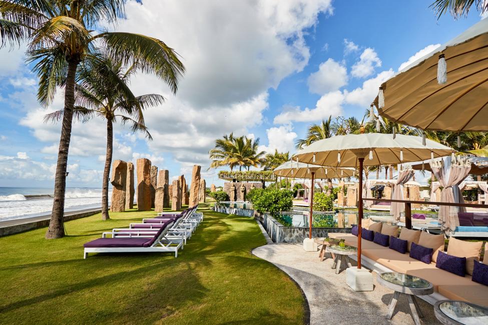 Bali Standing Stones Restaurant and Beach Lounge | Indonesia - KKday