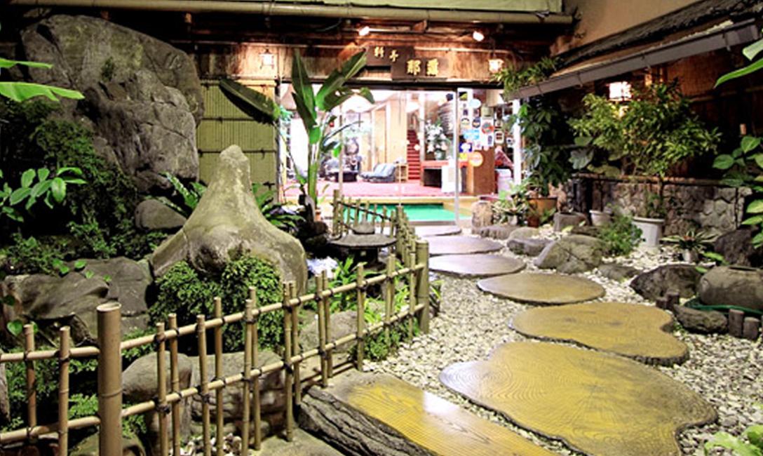 Okinawan Gourmet: Ryotei Naha with Ryukyu Cuisine & Ryukyu Dance ...