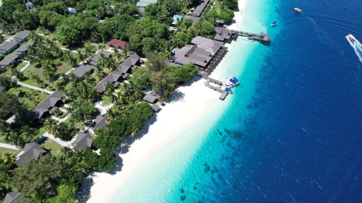 Mataking Reef Dive Resort with Unlimited Snorkelling in Private Beach ...