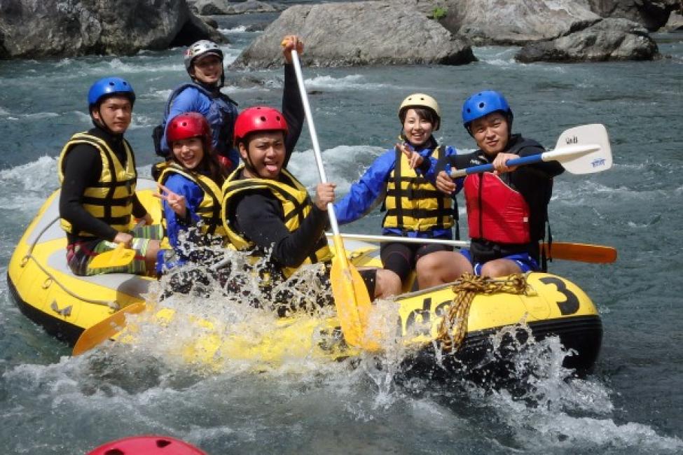 Tama River rafting tour half-day course reservation with photo data ...