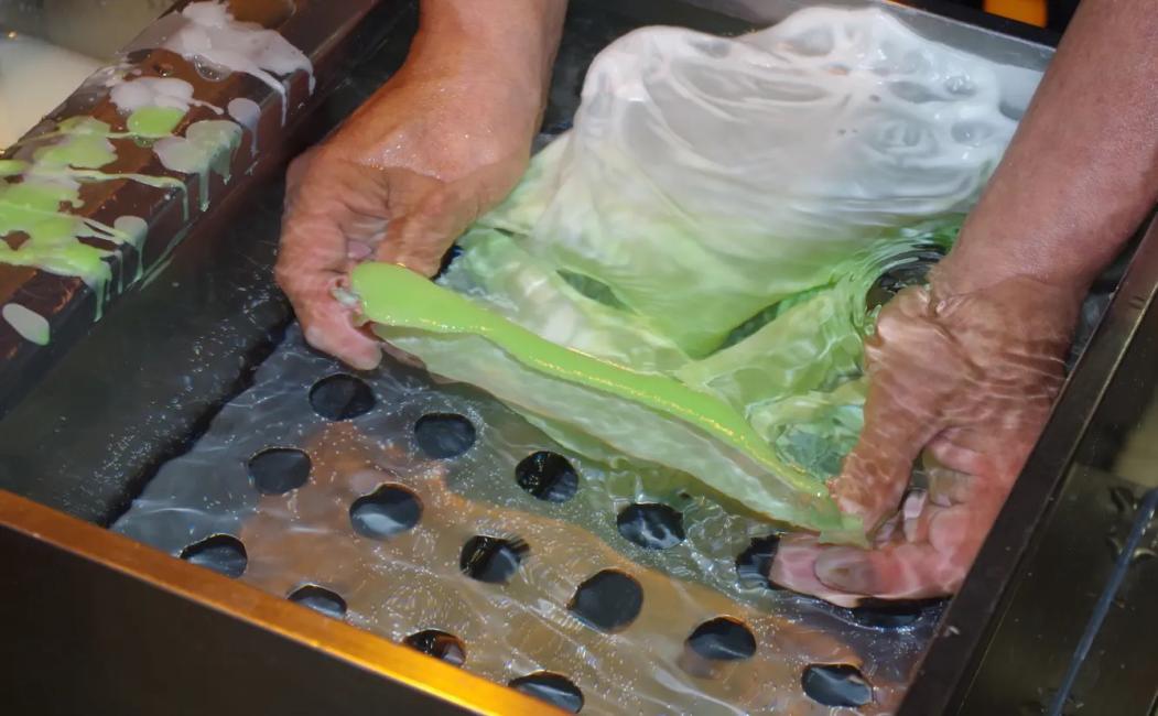 Food Sample Making & Indigo Dyeing Experience in Asakusa - KKday