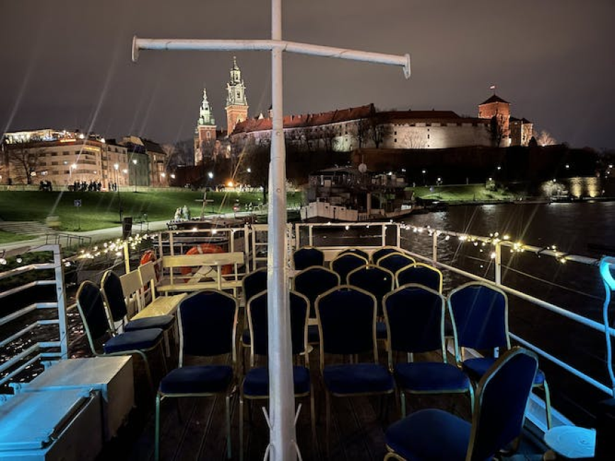 Krakow at night 60-minutes boat tour - KKday