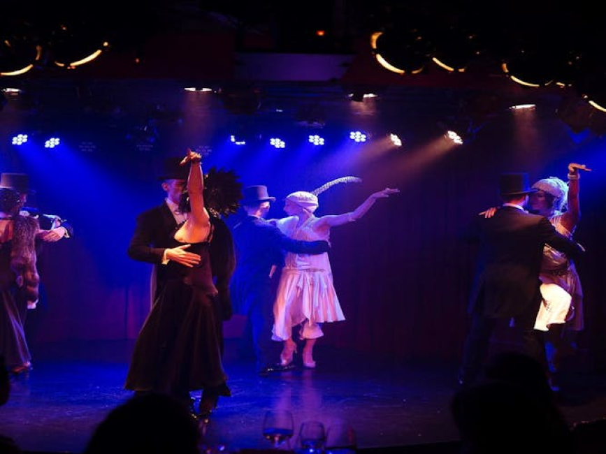 Rojo Tango Show with private transfer and optional dinner - KKday