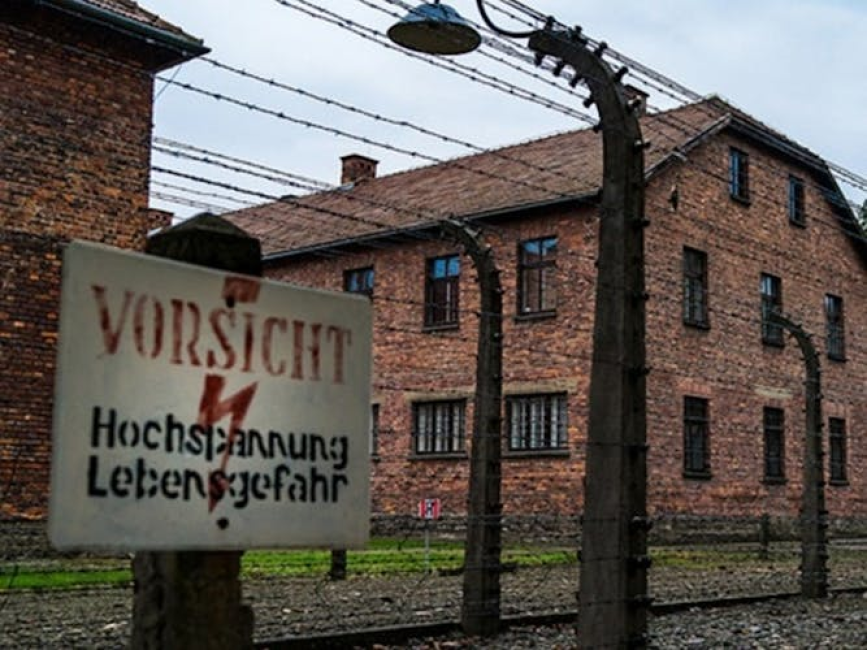 Auschwitz-Birkenau small group tour with hotel pick-up - KKday