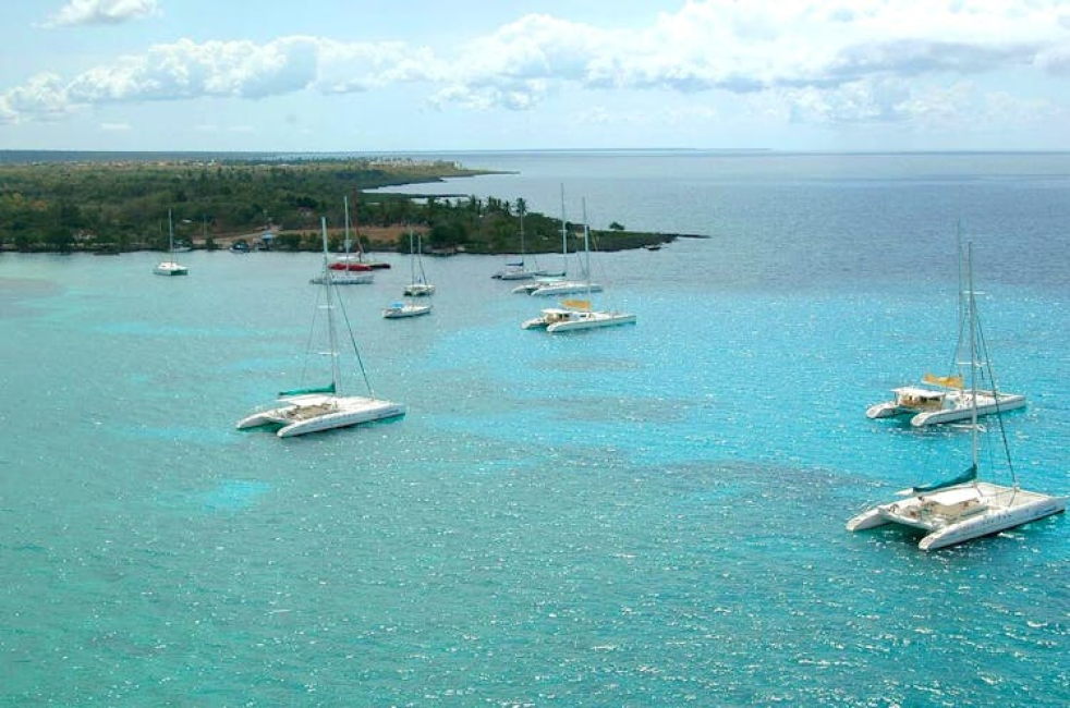 Bayahibe Scuba Diving Tour for Certified Divers - KKday