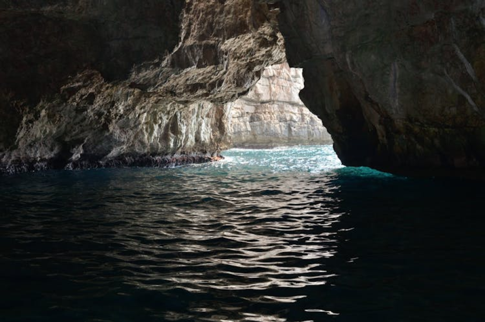 Blue Cave and Zanjic Beach half-day adventure - KKday