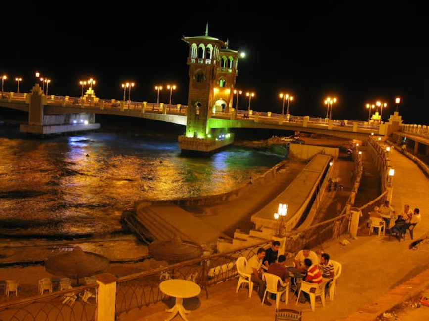 Alexandria night tour with sea food dinner - KKday
