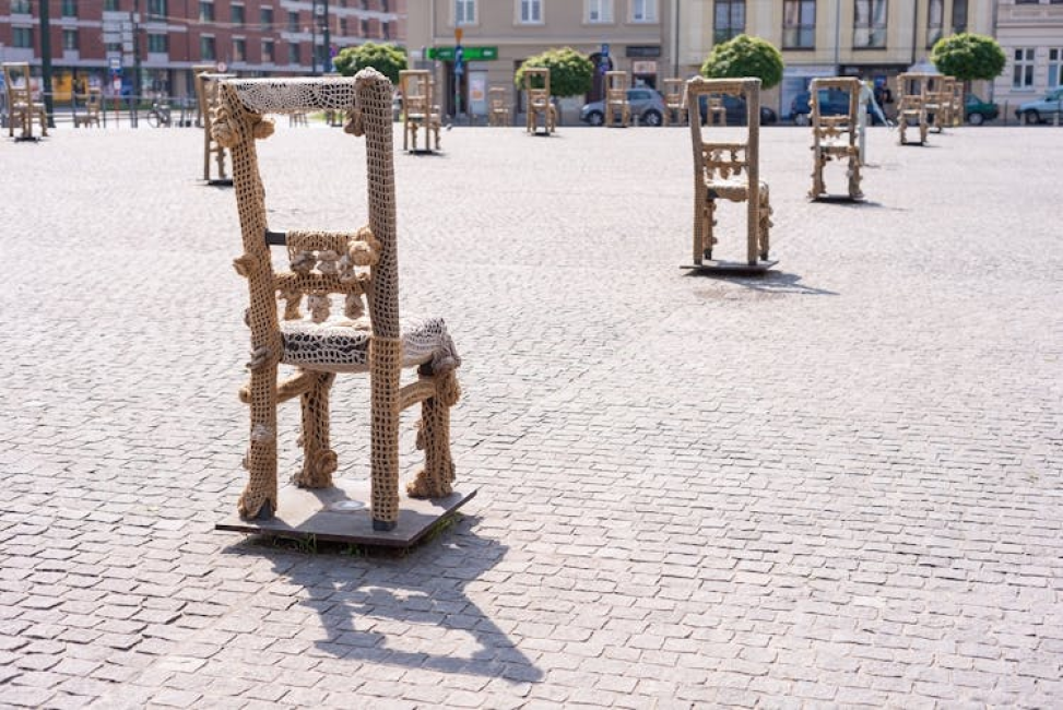 Krakow Old Town, Jewish Kazimierz and Ghetto tour by electric golf cart ...