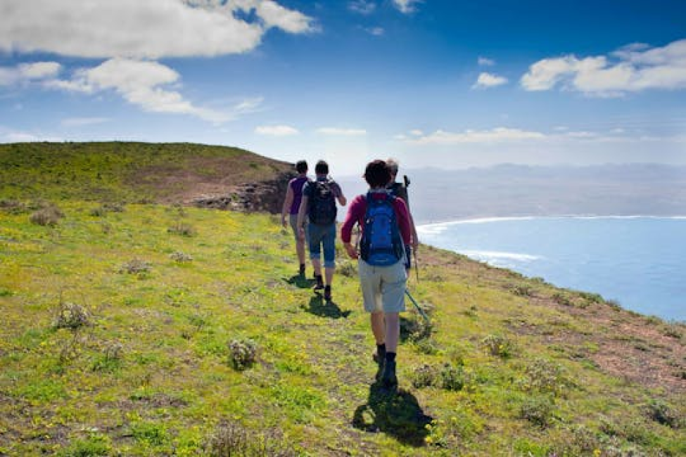 La Corona Volcano Trekking Tour - KKday