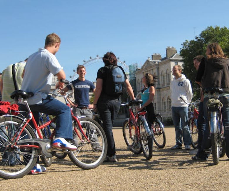 Royal London bike tour - KKday