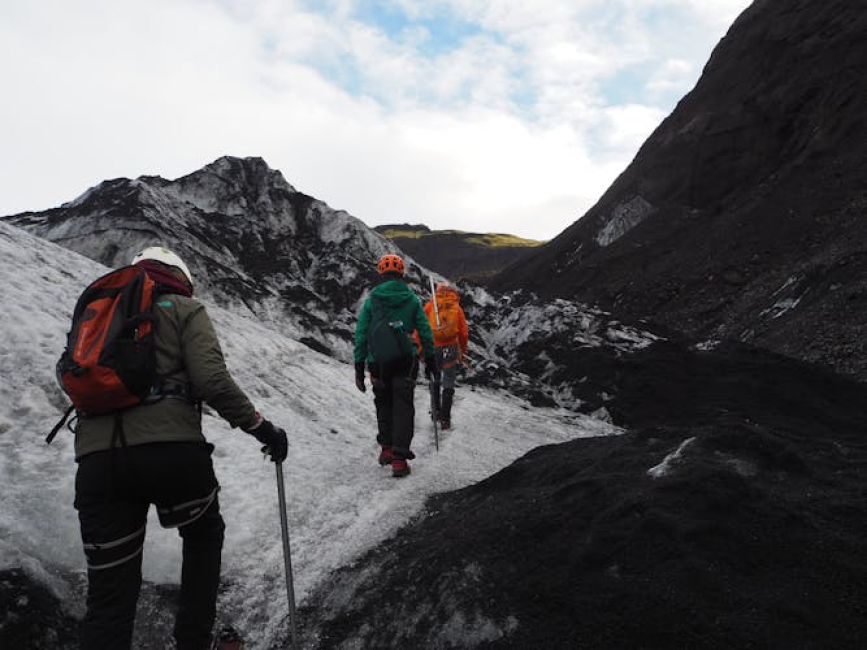 Sólheimajökull ice climbing and glacier hike - KKday