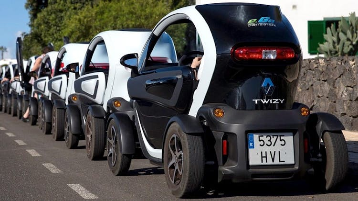 Timanfaya Twizy Electric Car Tour Ticket - KKday