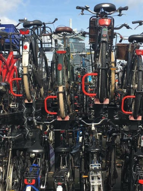 Architecture bike tour in Amsterdam - KKday
