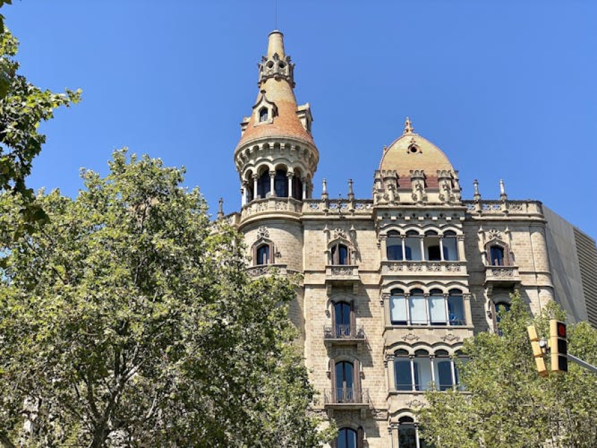 Barcelona's architecture self-guided walking tour - KKday