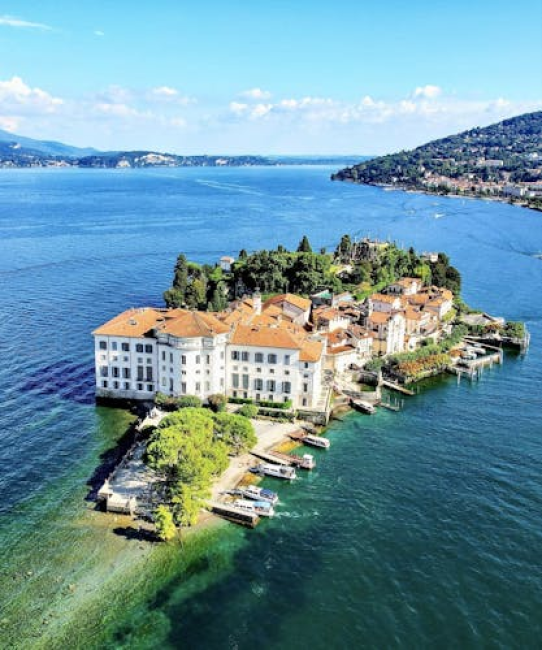 Isola Madre hop-on hop-off tour from Stresa - KKday