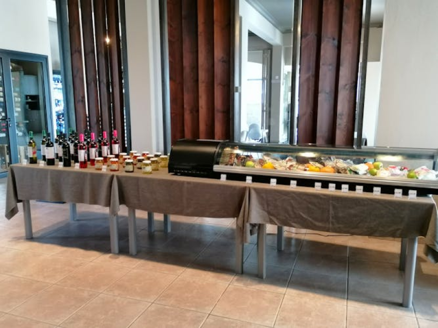 Wine Tasting at Folio Restaurant in Protaras for Ayia Napa Hotels - KKday
