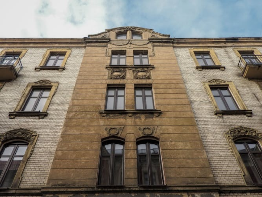 1-hour Tour of Katowice with a Local - KKday