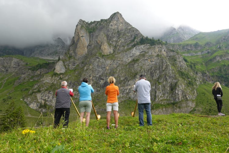 Alphorn experience at Bannalp from Zürich - KKday