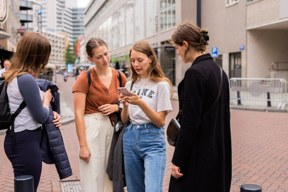 Escape Tour self-guided, interactive city challenge in Cologne - KKday