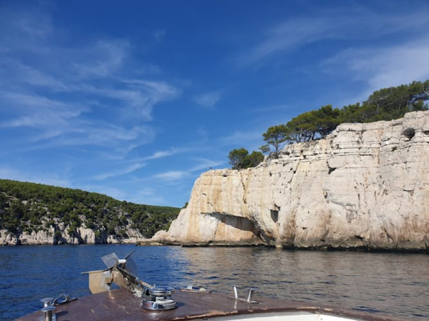 Morning tour of Cassis from Aix en Provence - KKday
