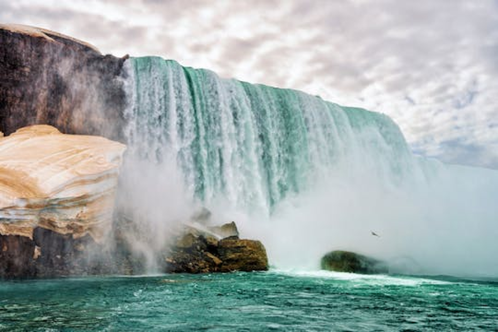 Niagara Falls State Park sightseeing tour with jetboat ride - KKday