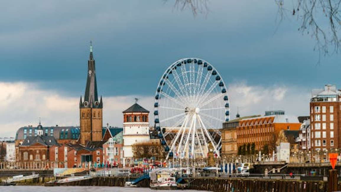Private History Walk through Düsseldorf with a Local Expert - KKday
