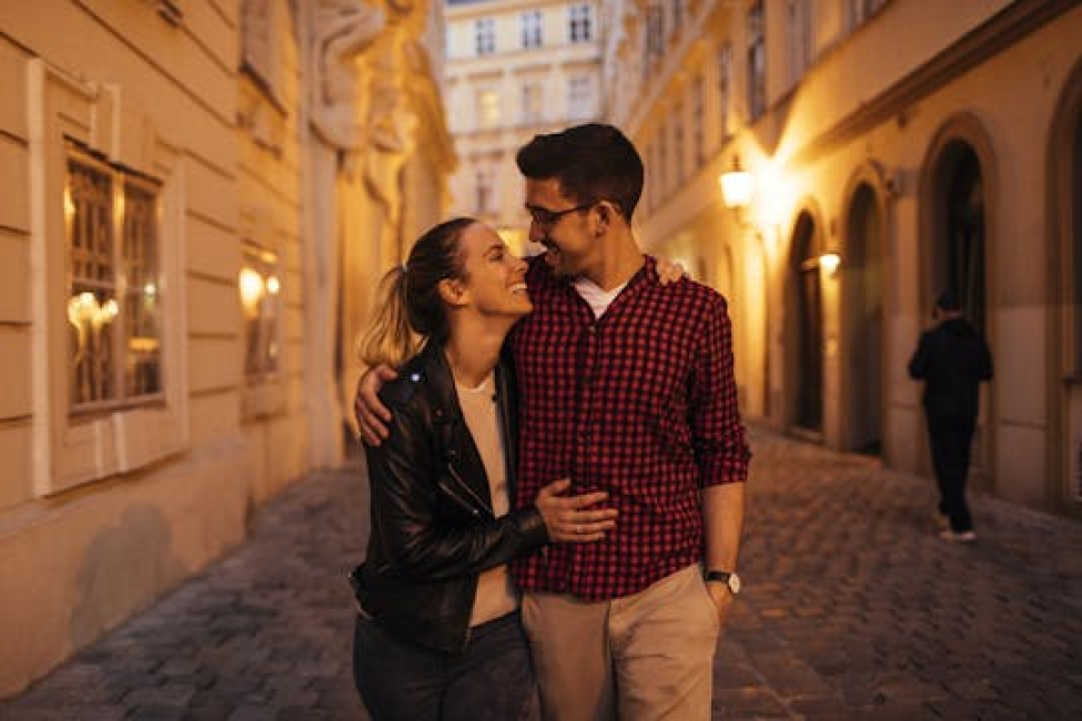 Romantic walking tour in Nantes - KKday